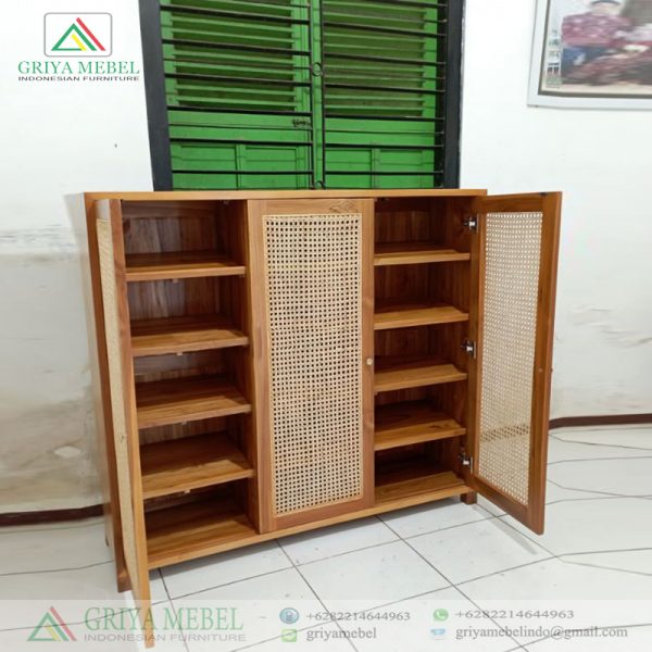 Rak Sepatu Rotan 3 Pintu Minimalis | griya mebel