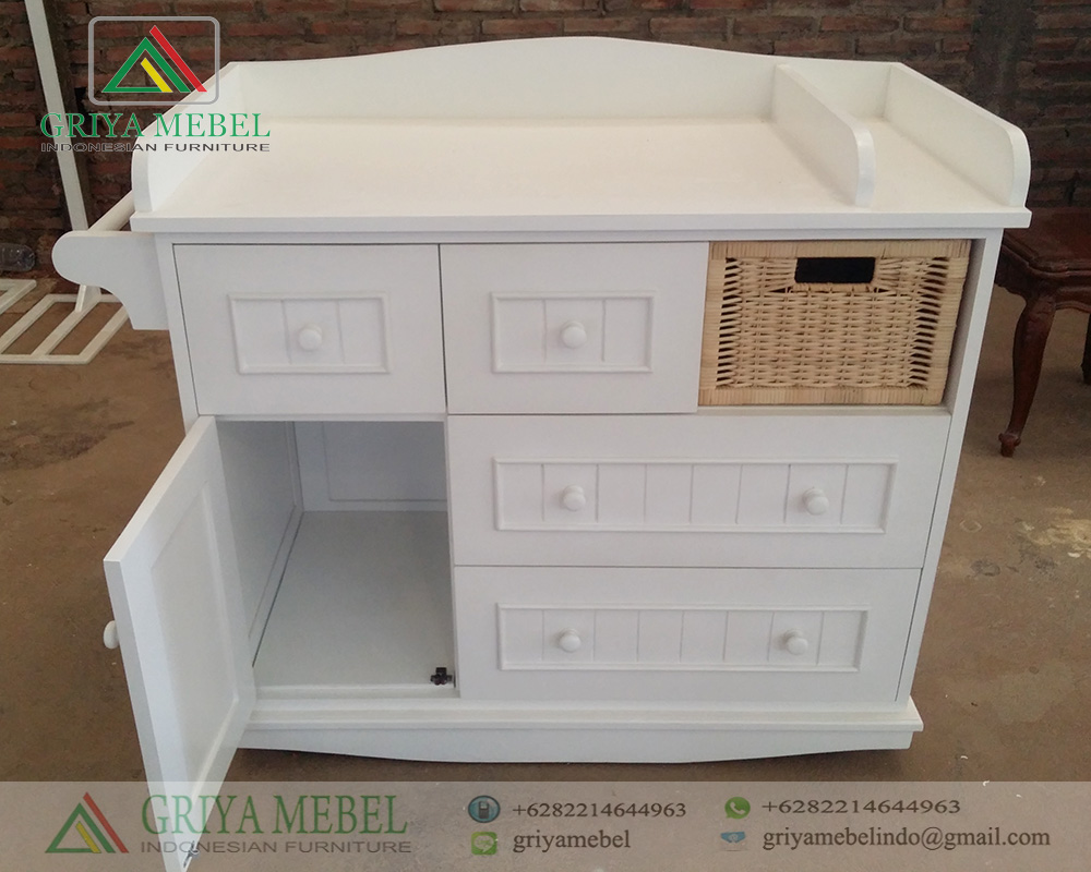 Baby Tafel Shabby Minimalis Basket rotan | griya mebel